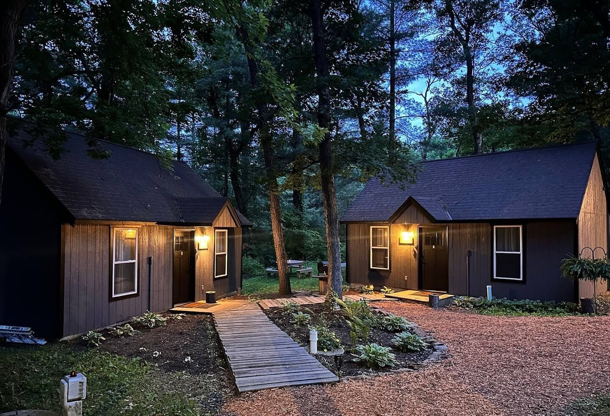 Escape to Nature's Paradise | Sandstone Rustic Retreat LLC